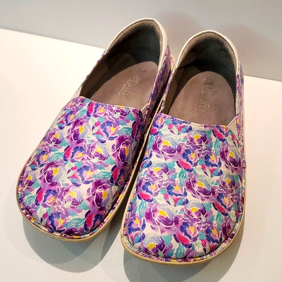 Dansko | Shoes | Dansko Orthopedic Clogs 39 | Poshmark
